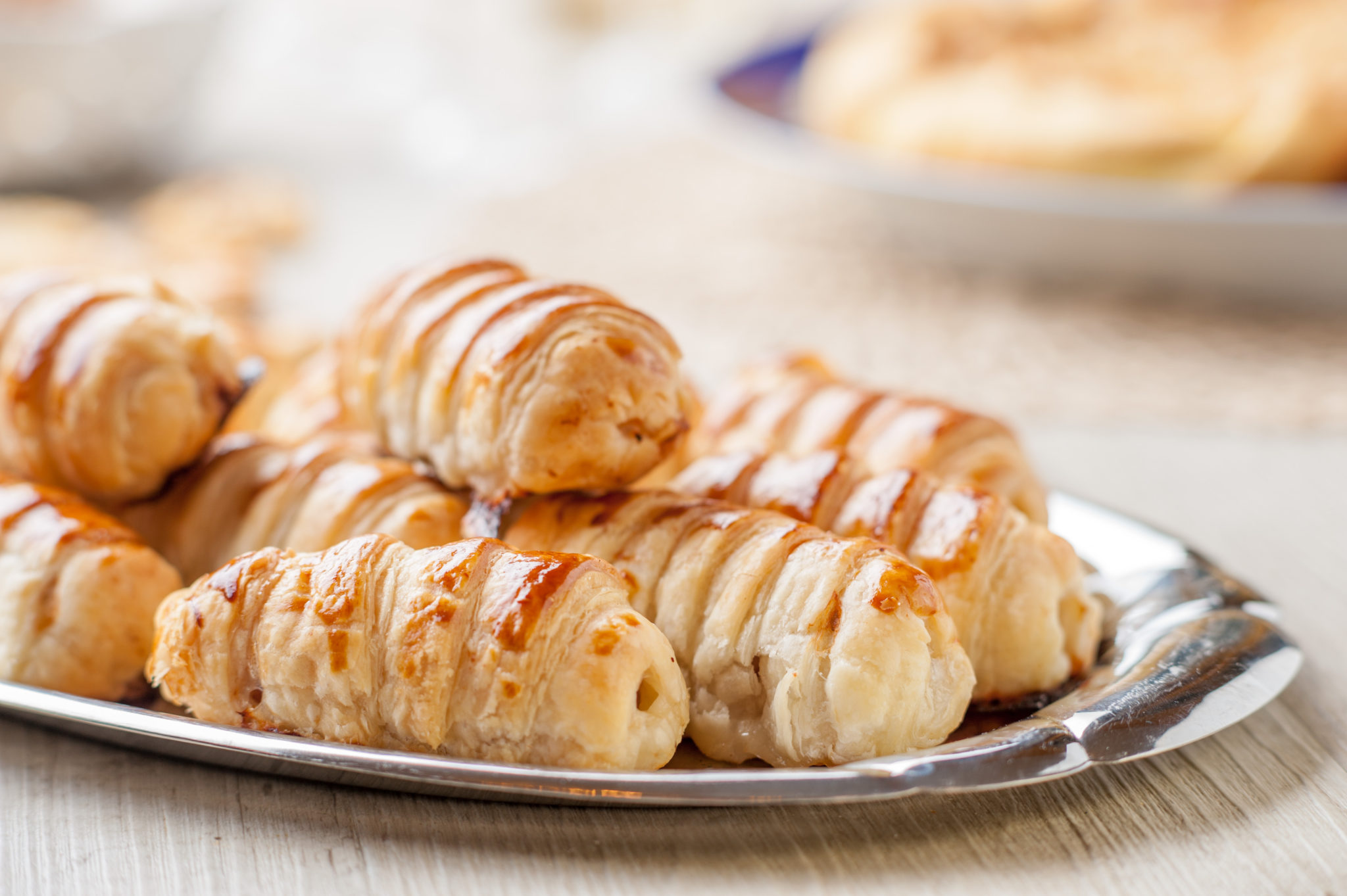 Feuilleté à la saucisse et au fromage - Clermont